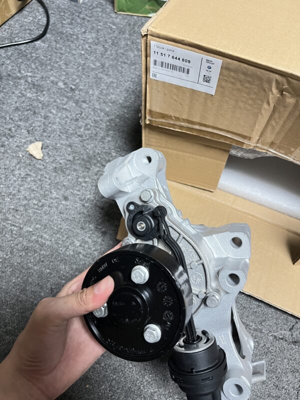 BMW F20 G02 G32 G20 F32 F87 Water Pump 11512367474 11517644809 ...